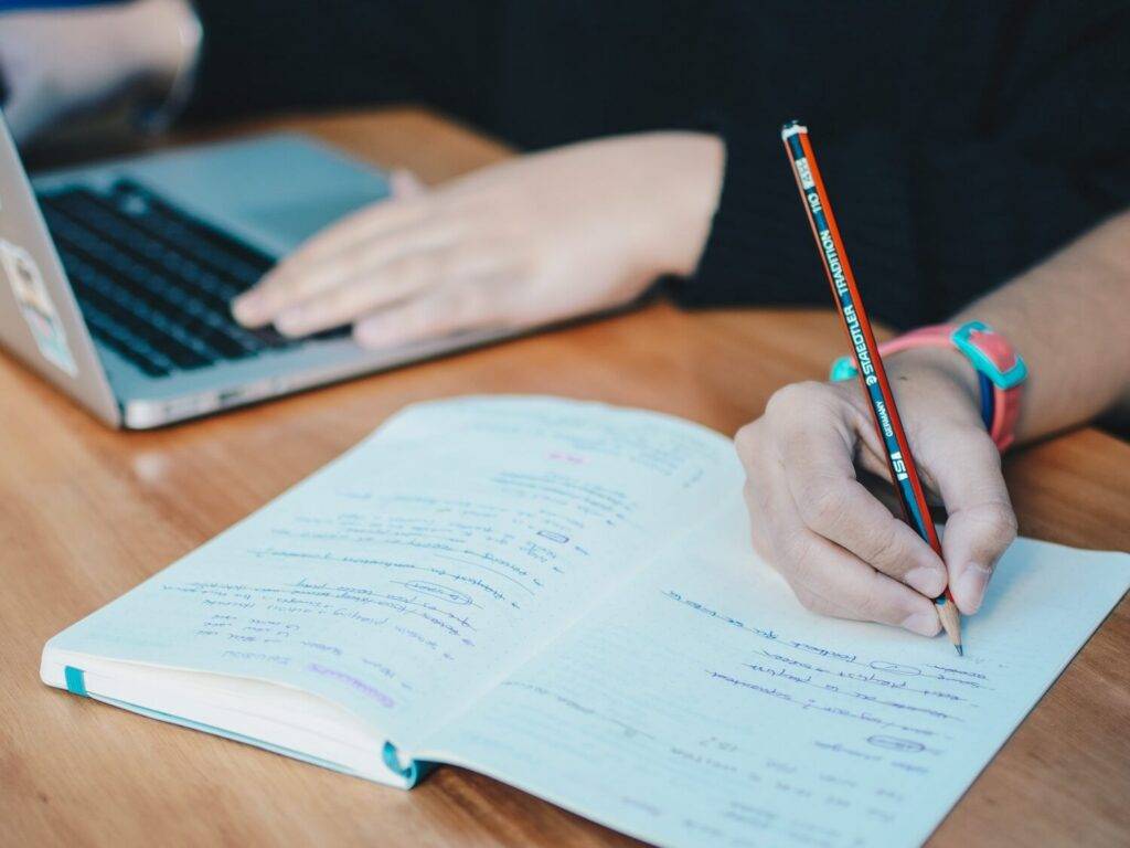 5 Tips Untuk Lulus Tes IELTS - Wall Street English